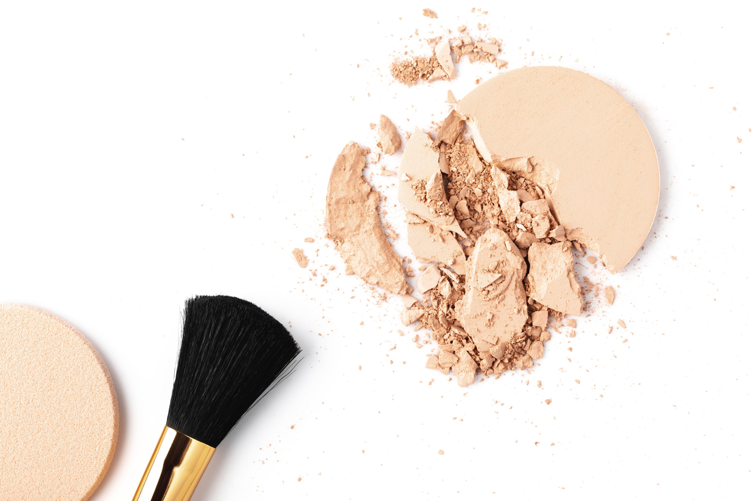 7 Must-Have Makeup Products Every Beauty Lover Should Have - Shawna Marie